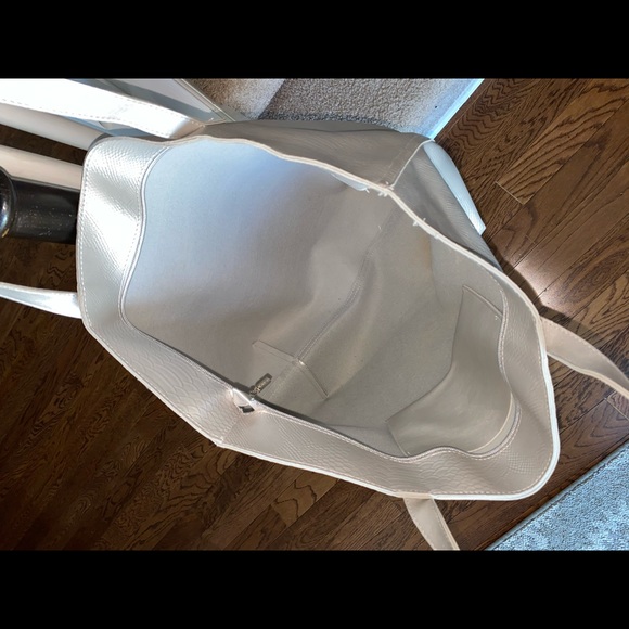 Bags | Silver Tote | Poshmark